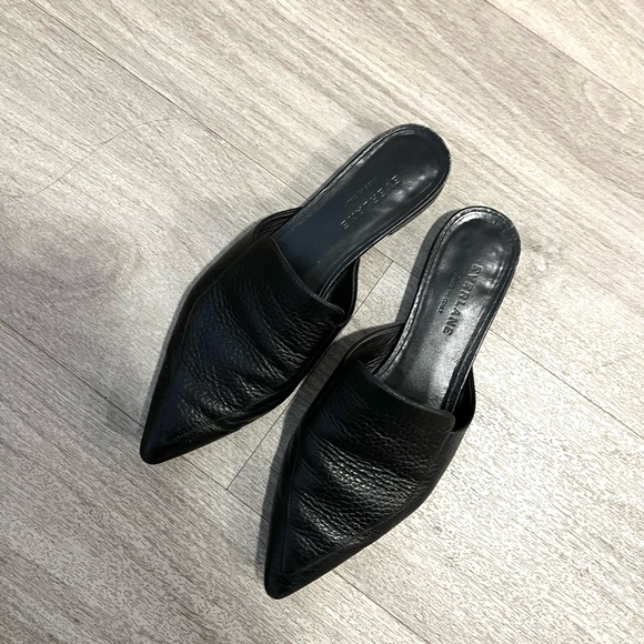 Everlane | Shoes | Everlane Black Pointed Toe Boss Mules | Poshmark